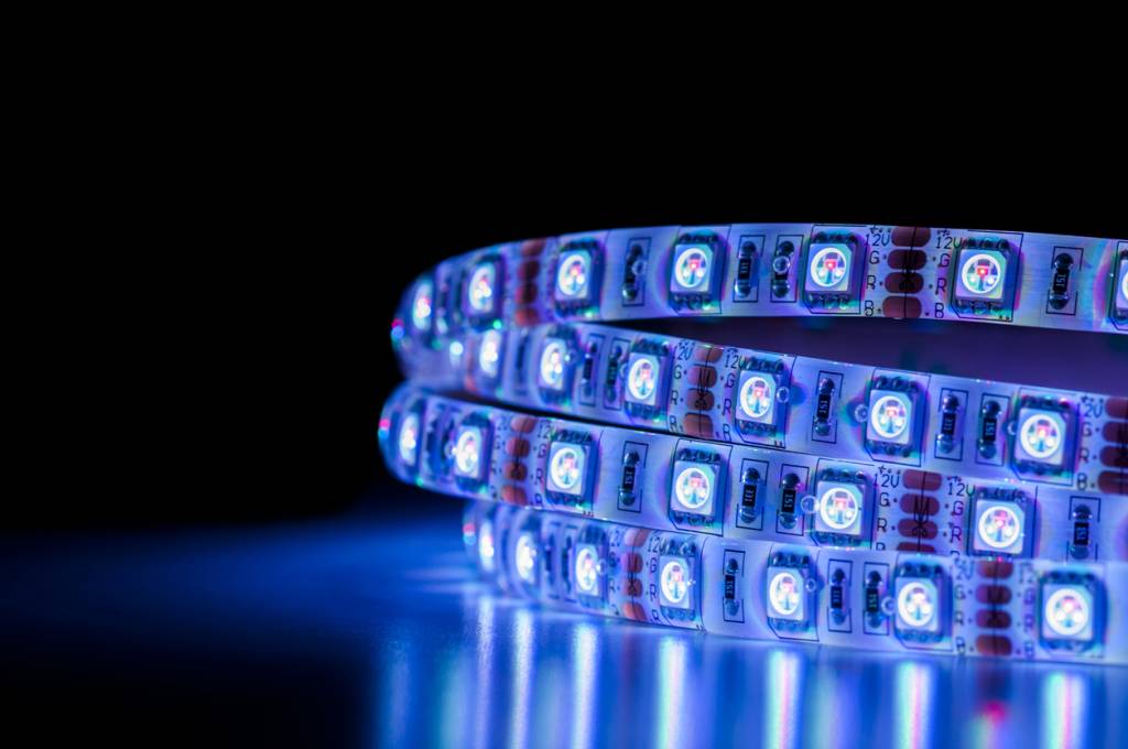 10 idées de décoration de jardin avec les rubans LED - Blog Habitat Durable